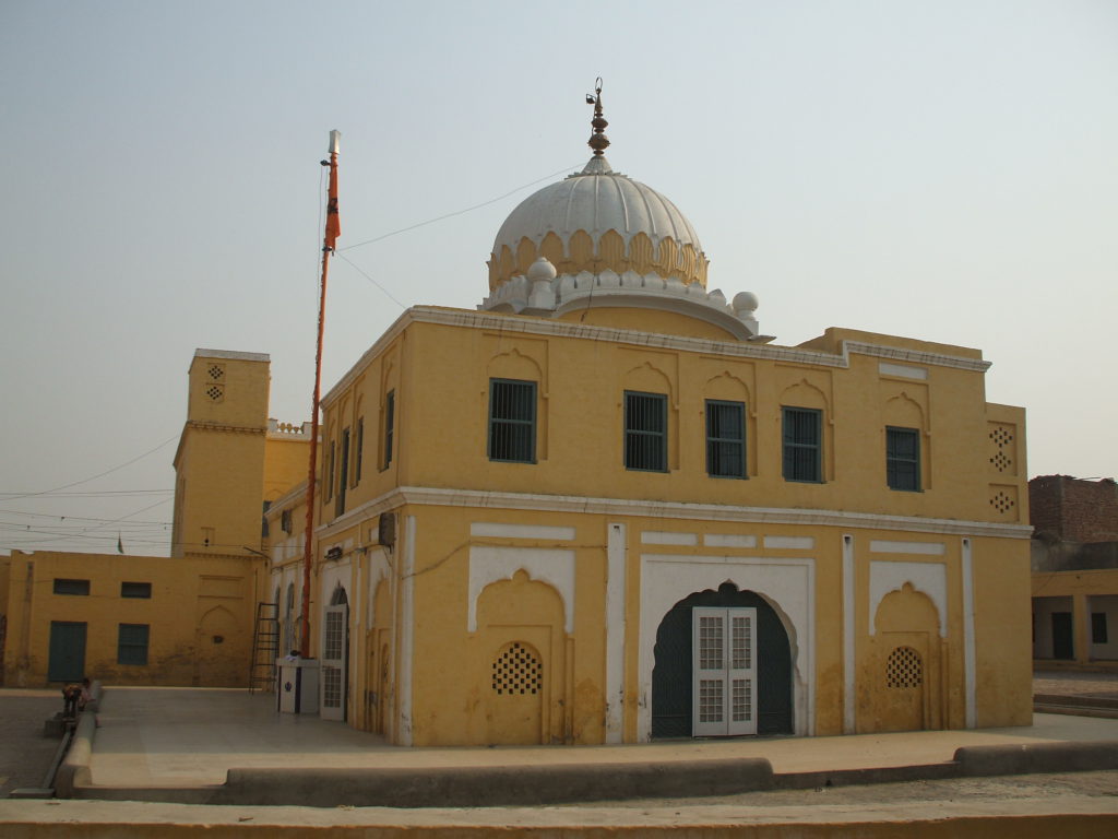Pic-9-Gurdwara-Patti-Sahib-the-site-where-Guru-Nanak-received-his-early ...